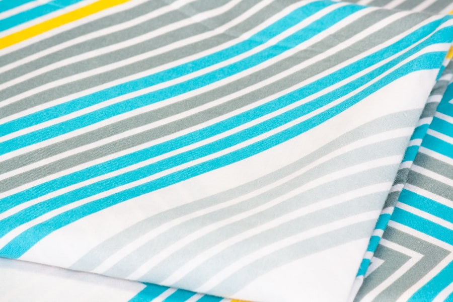 Bed Sheet Full Size Abstract turquoise stripe pattern - Full Size ...