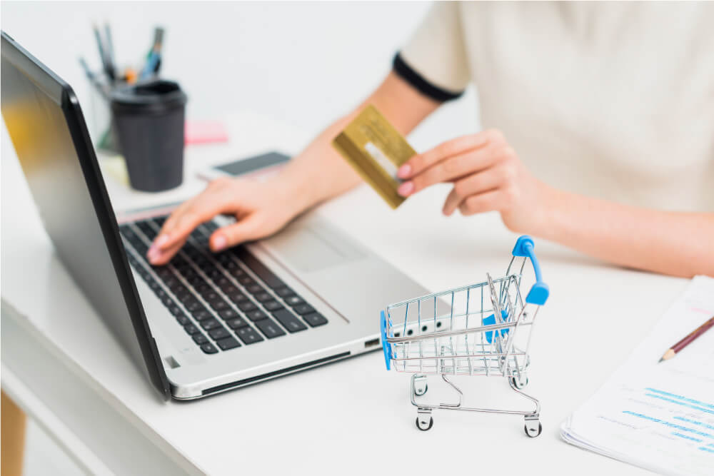 How to stay safe when shopping online? Balooworld tips